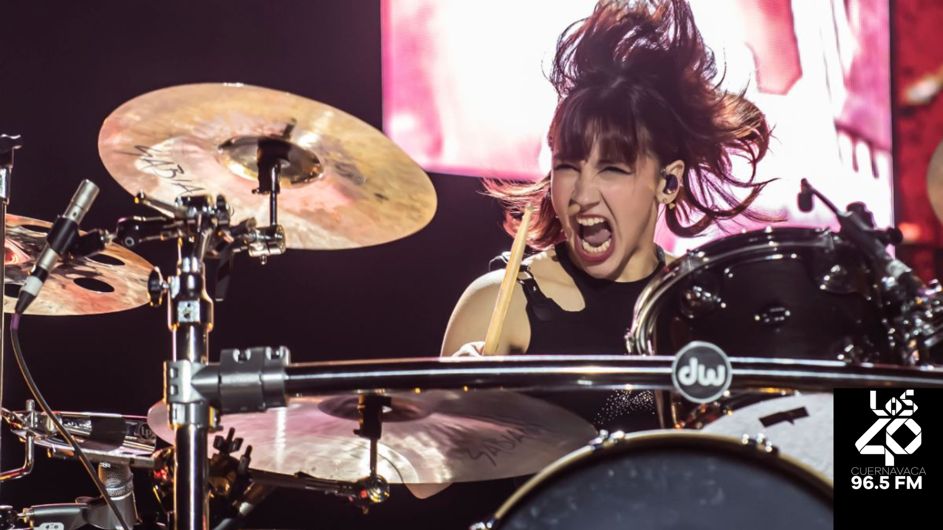 Conoce a Paulina Villareal; la mejor baterista del mundo - Los 40 ...